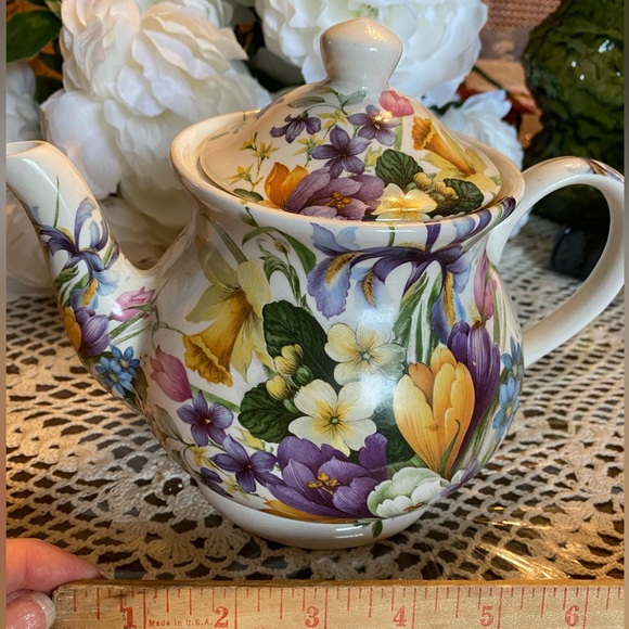 Victoria’s Secret Earthenware | Kitchen | Victorias Secret Earthenware ...